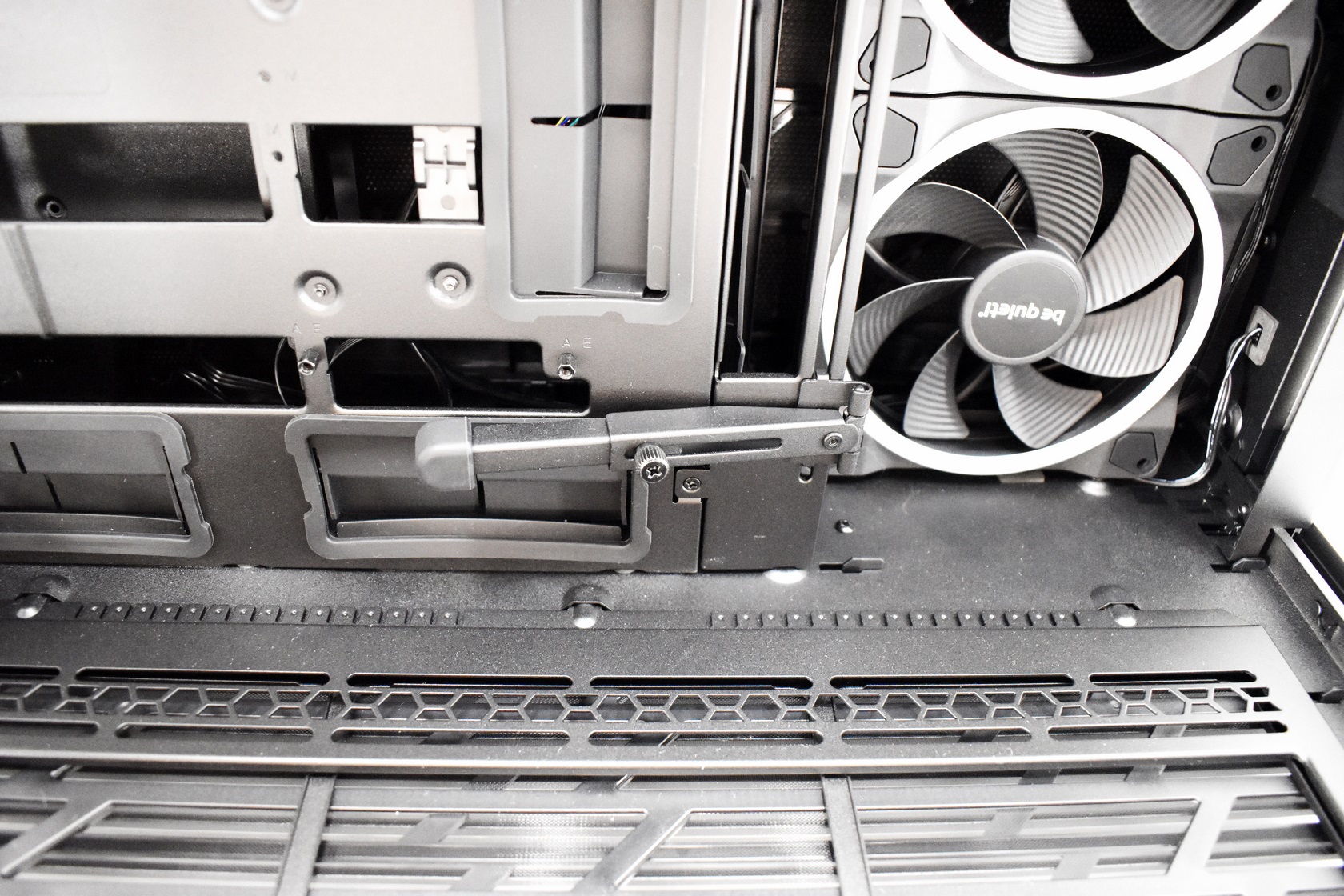 be quiet! Light Base 900 FX Full Tower Review