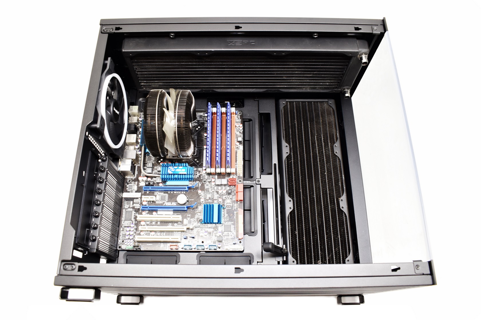 be quiet! Light Base 900 FX Full Tower Review