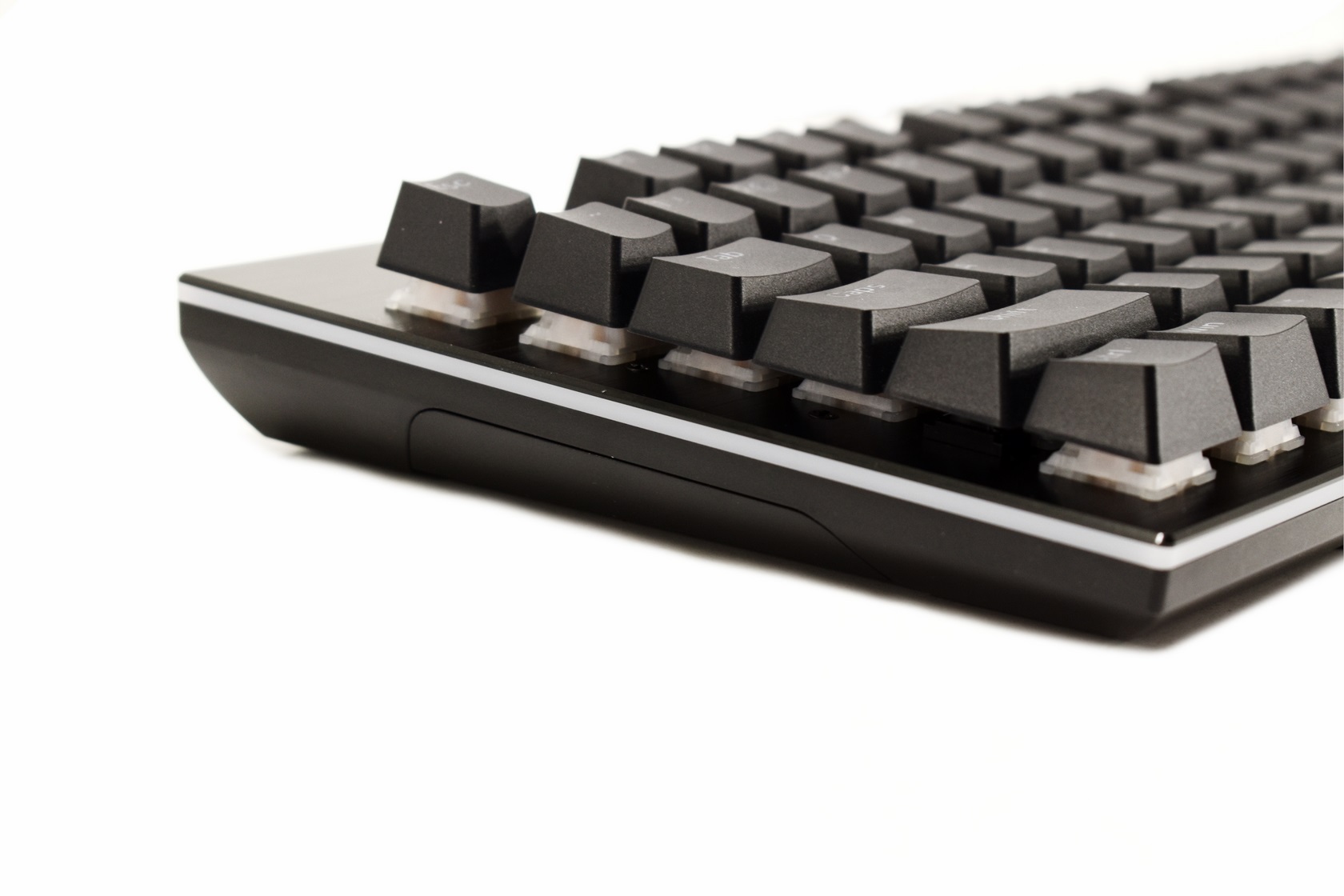 be quiet! Light & Dark Mount Silent Gaming Keyboards Review