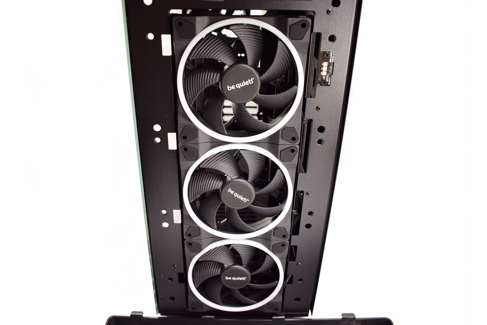 be quiet! Shadow Base 800 FX Midi-Tower Review