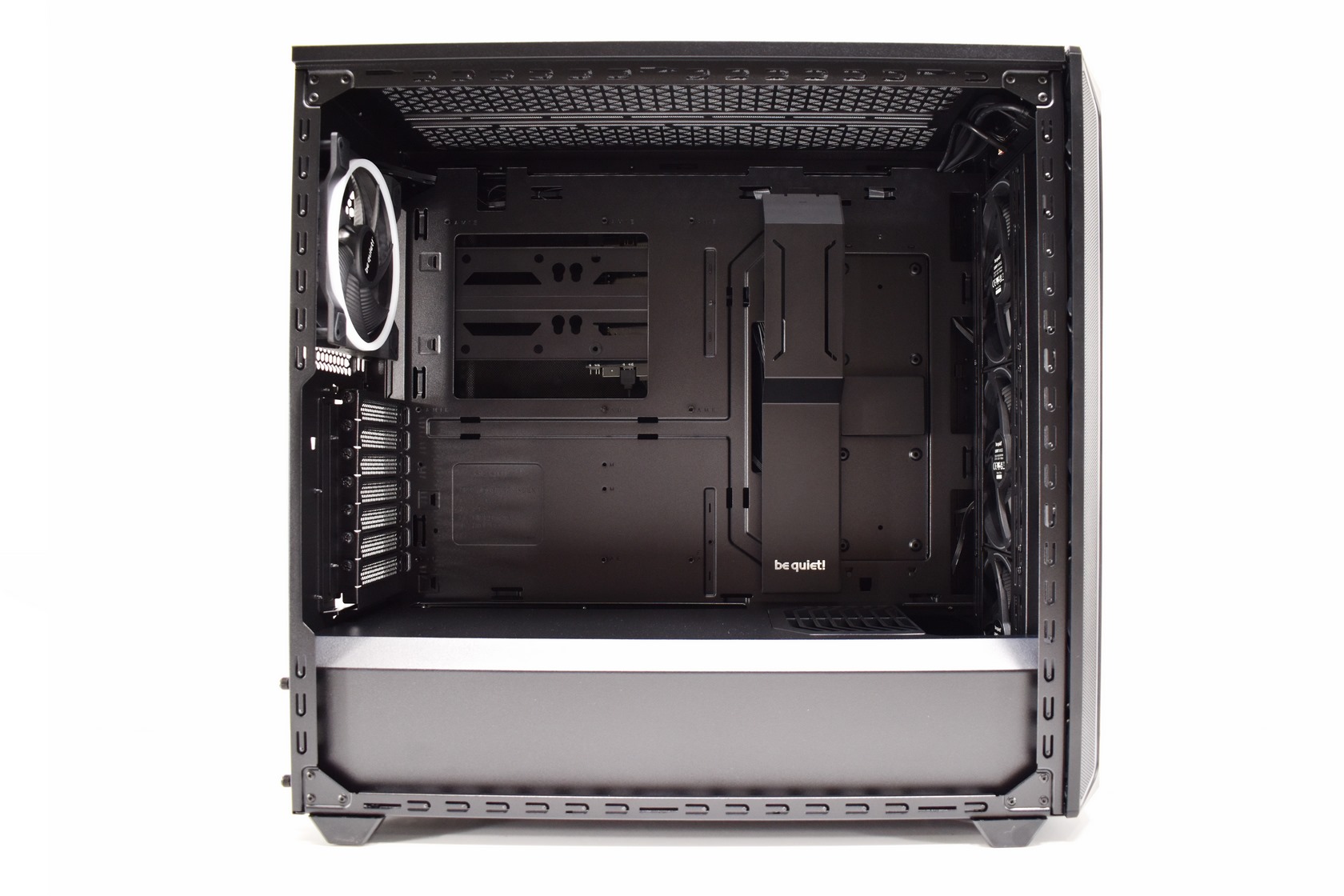 be quiet! Shadow Base 800 FX Midi-Tower Review