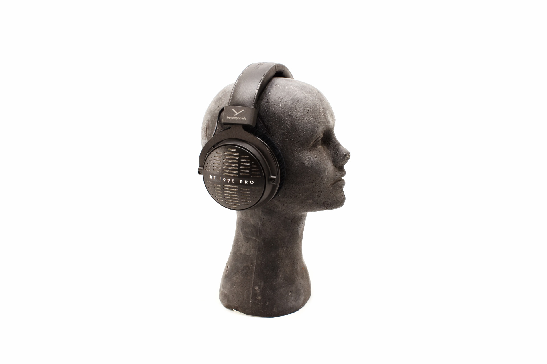 beyerdynamic DT 1990 PRO MKII Studio Headphones Review