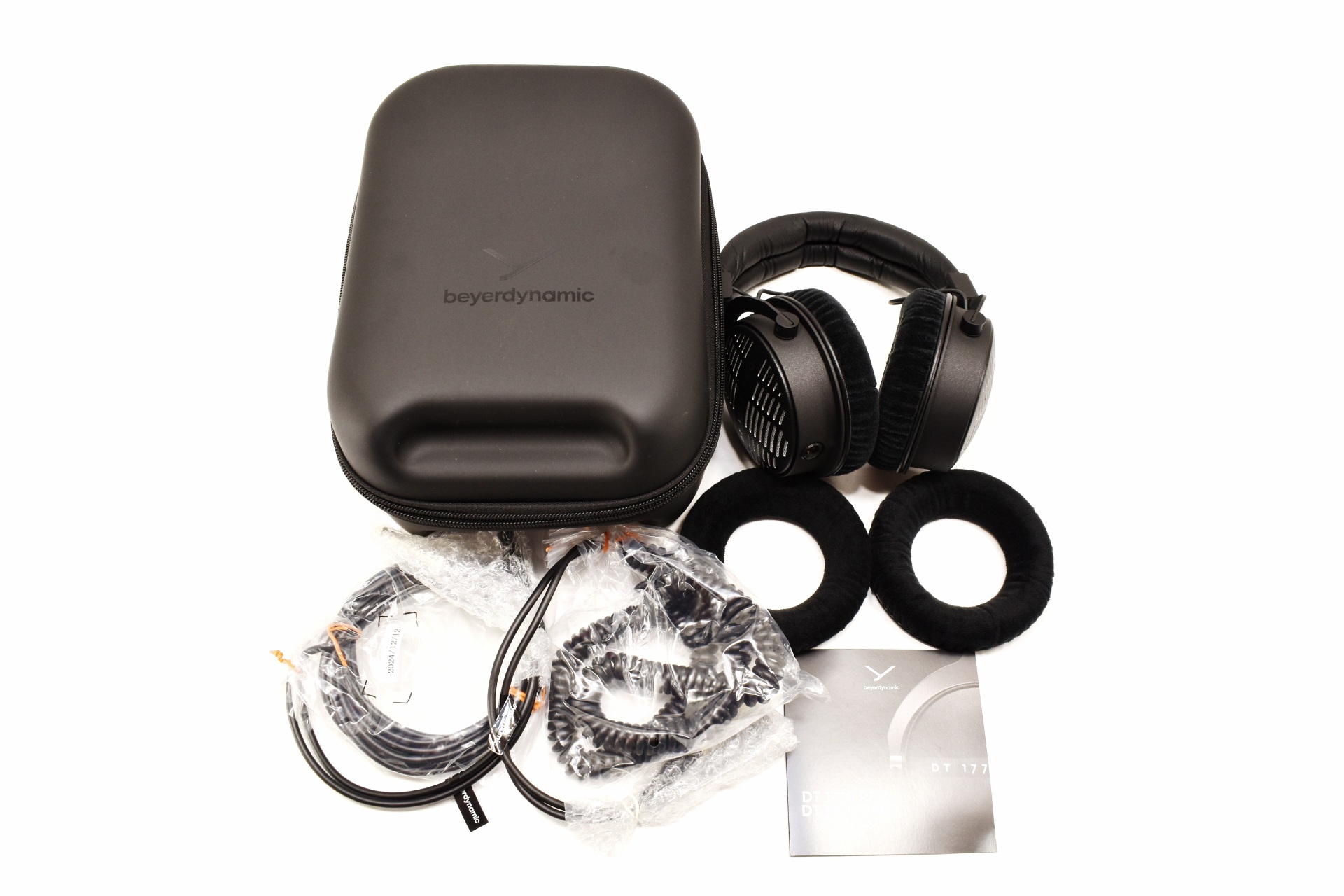 beyerdynamic DT 1990 PRO MKII Studio Headphones Review