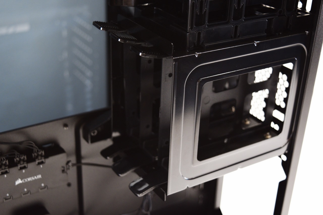 CORSAIR CRYSTAL 680X RGB ATX Smart Case Review