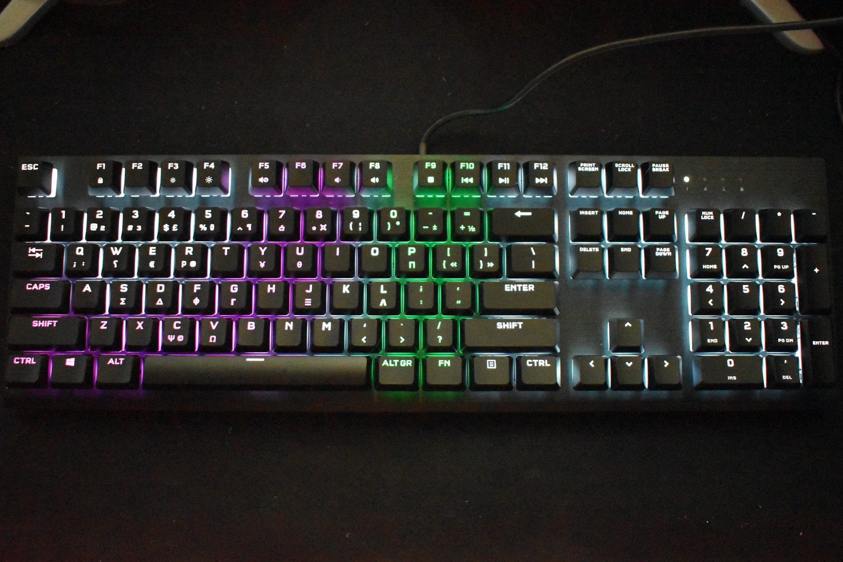 CORSAIR K60 RGB PRO Mechanical Gaming Keyboard Review