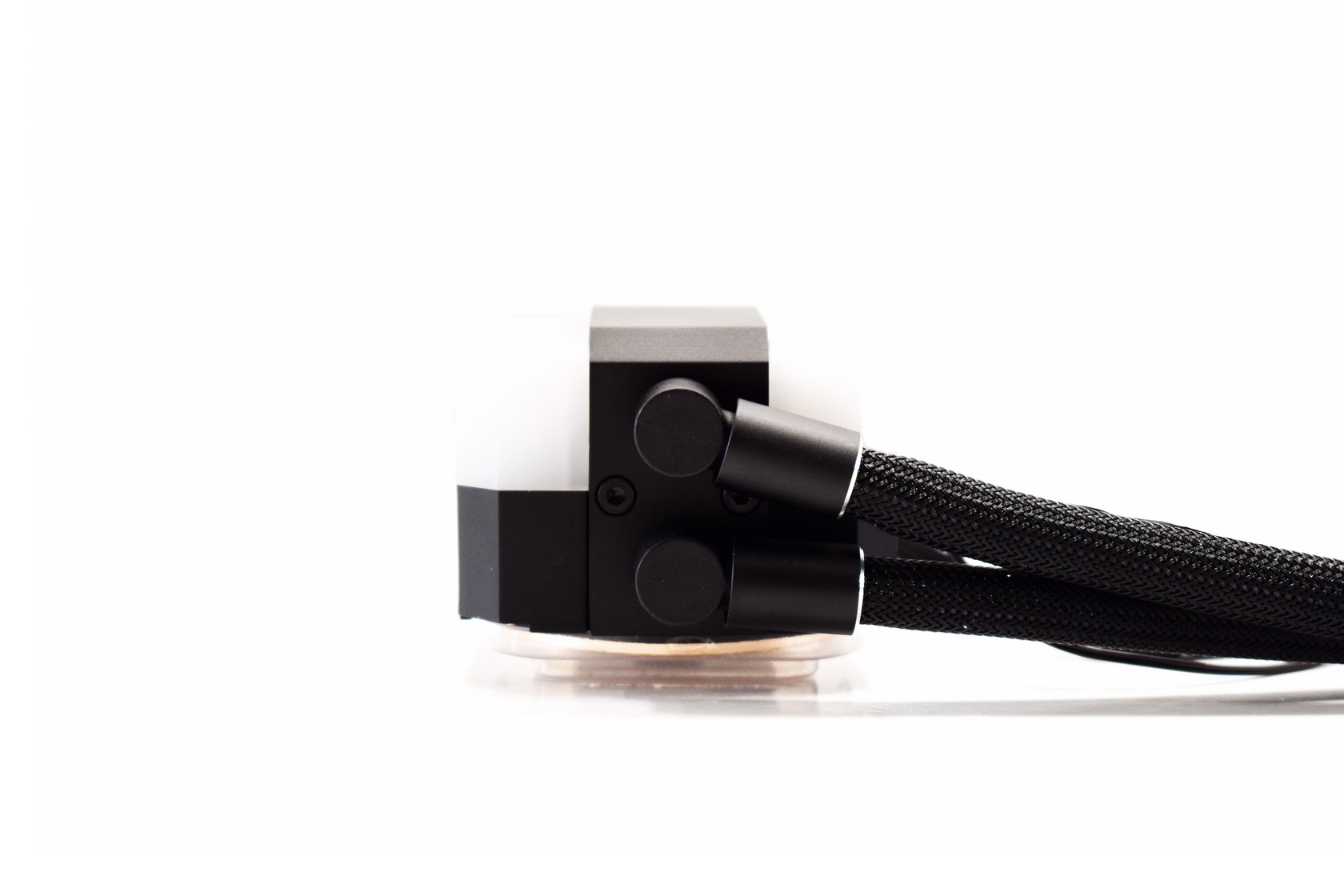 EK Water Blocks EK AIO 360 D-RGB AIO Liquid Cooling System Review