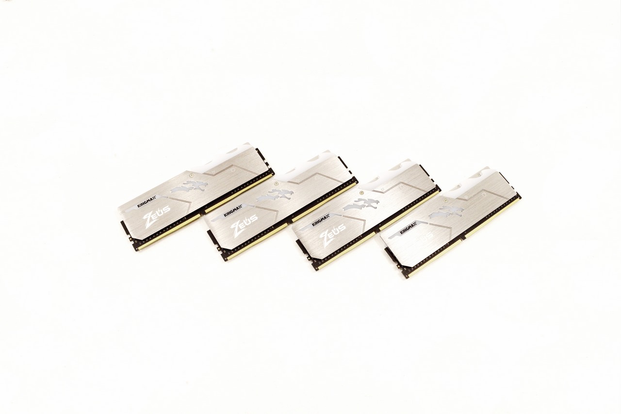 Kingmax Zeus Dragon DDR4 RGB 32GB 3000MHZ CL16 Quad-Channel Kit Review