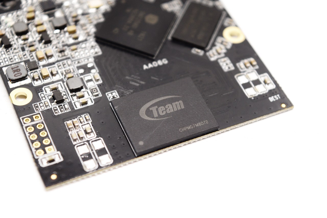 TEAMGROUP T-FORCE DELTA R Rainbow RGB 250GB SSD Review