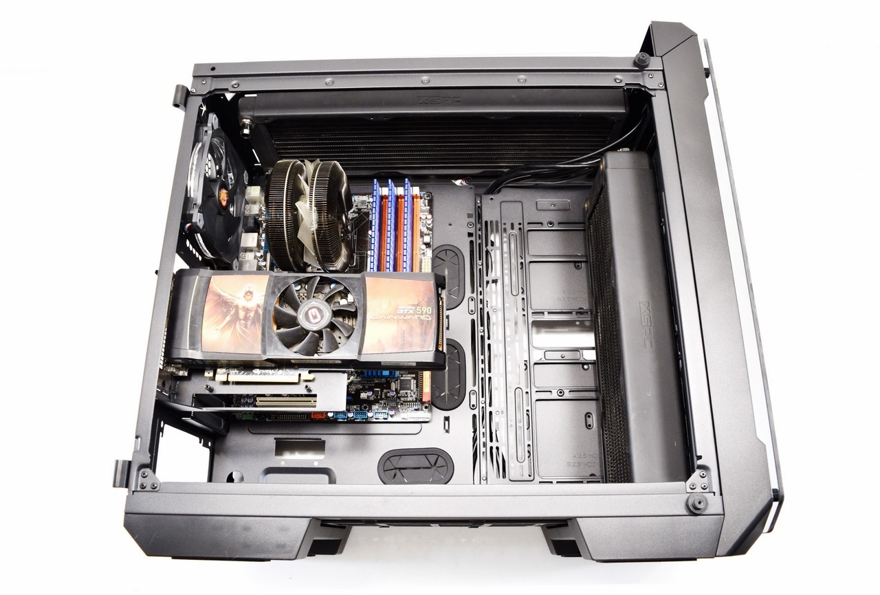 Thermaltake View 71 TG RGB Full Tower Review